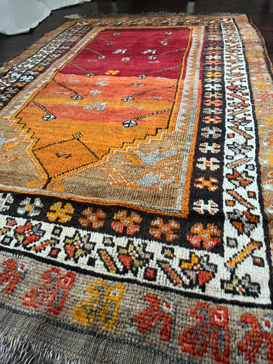 Sunset – KILIM & RUG BAZAAR
